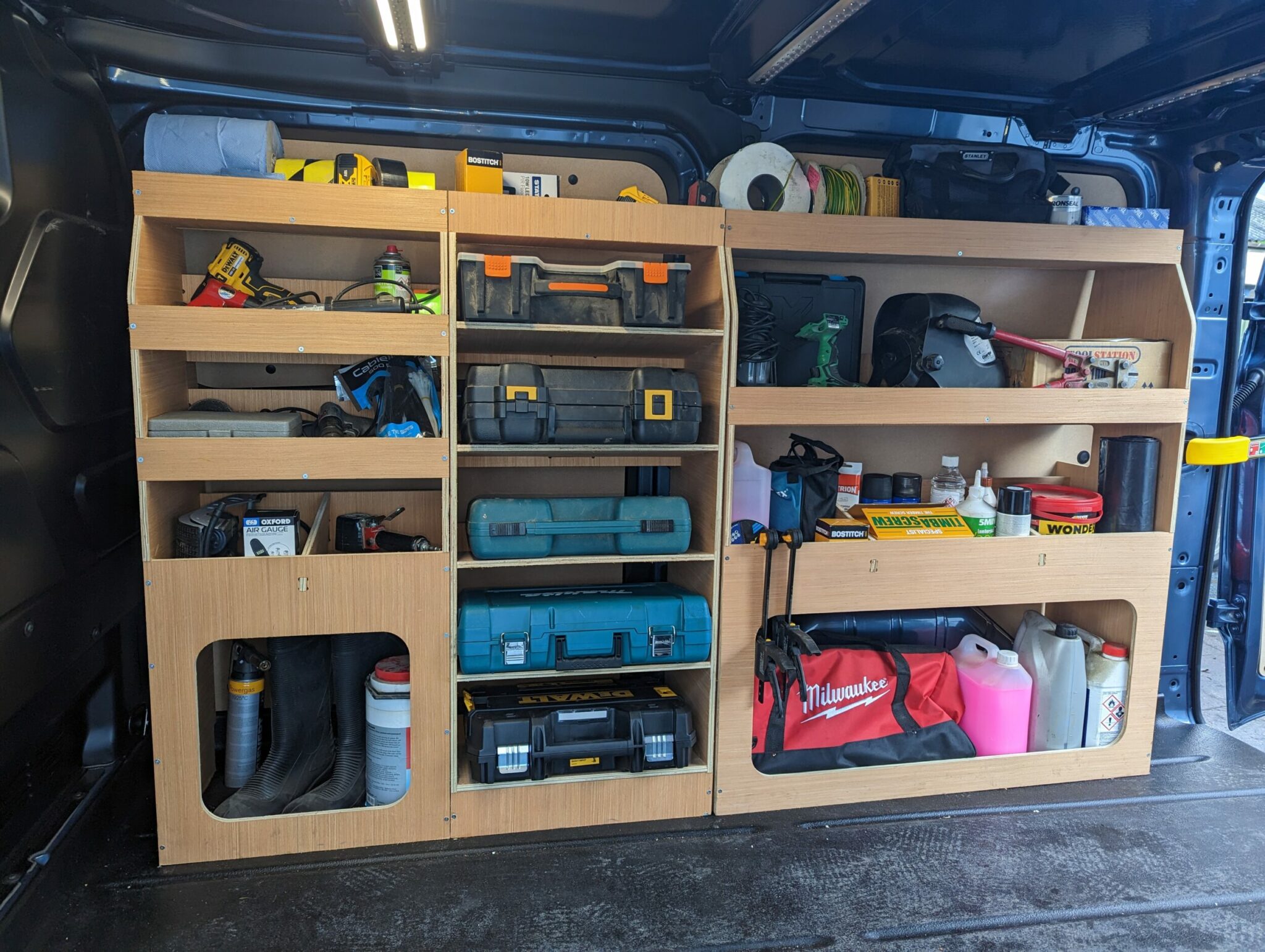 Ford Transit Custom 2013 to 2023 SWB L1 van racking Shelving plywood ...